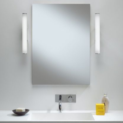 Kinkiet Dio IP 44 LED – Astro Lighting – chrom, mleczne szkło | ardant.pl